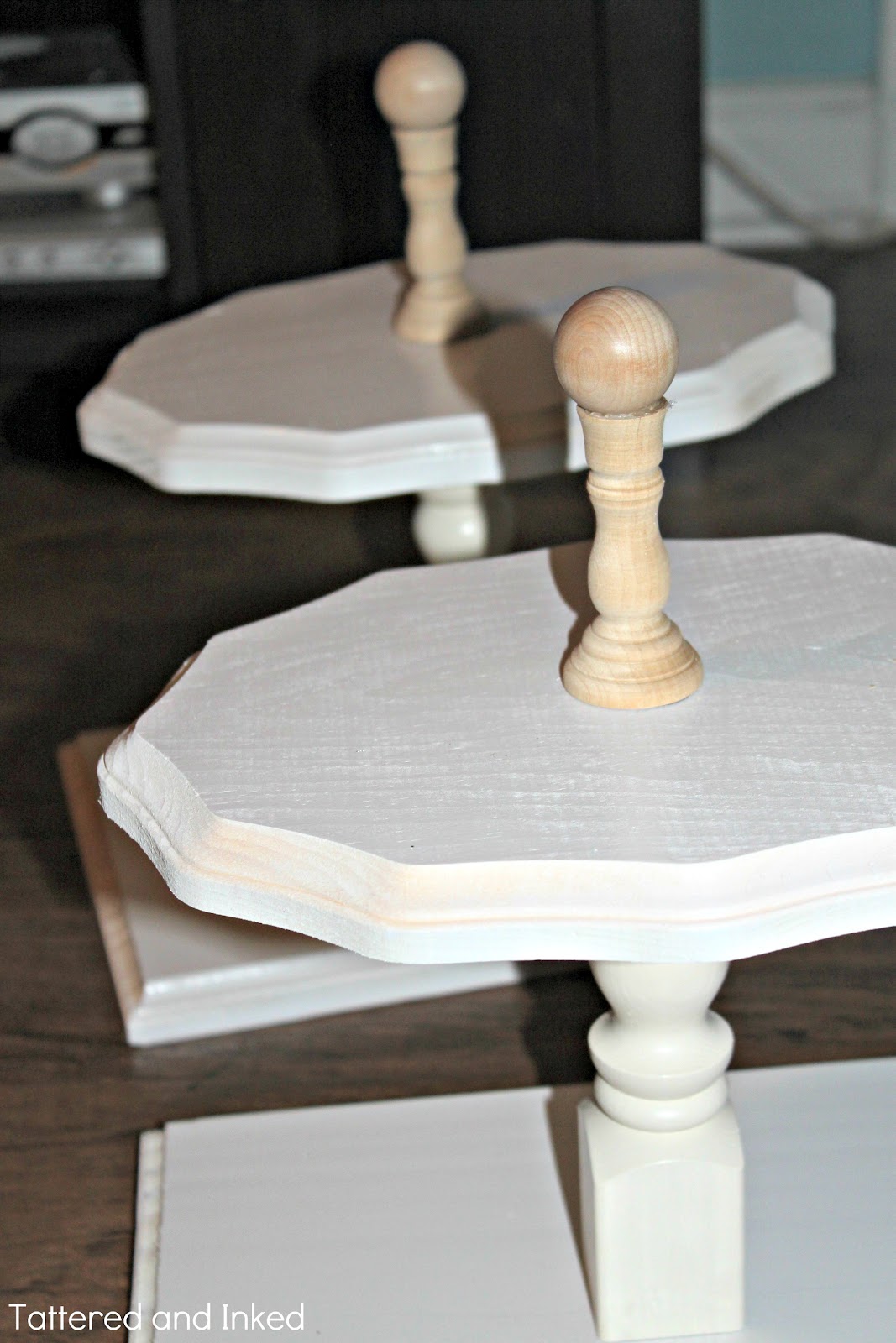 21 DIY 2 TIER STAND - DIY-TIE