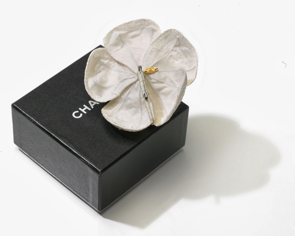 Fashion Portfolio: La icónica camelia de Chanel