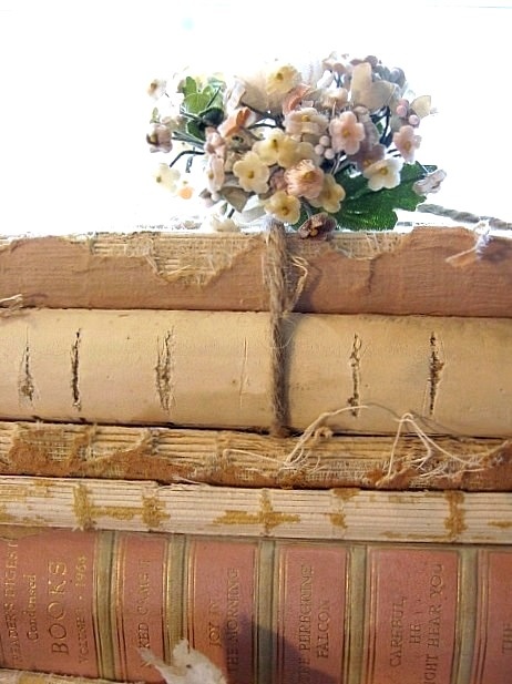 25 Vintage Decorating Tips - The Cottage Market