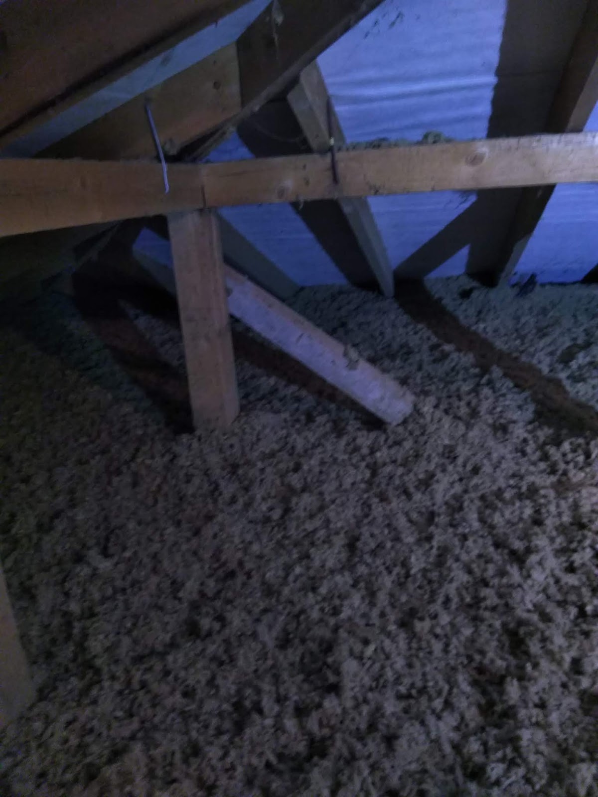 ŠILTINIMO SPRENDIMAI - PAROC BLT 9