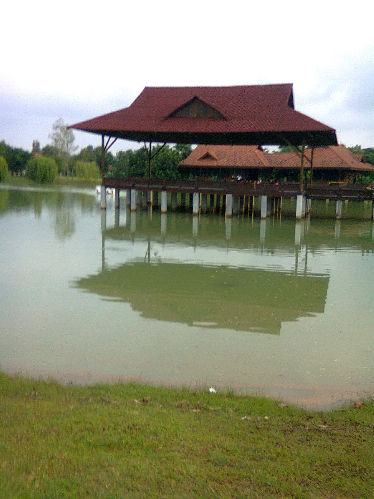 sEmErah hAtiKu (^_^): hutan bandar larkin VS hutan bandar mutiara rini
