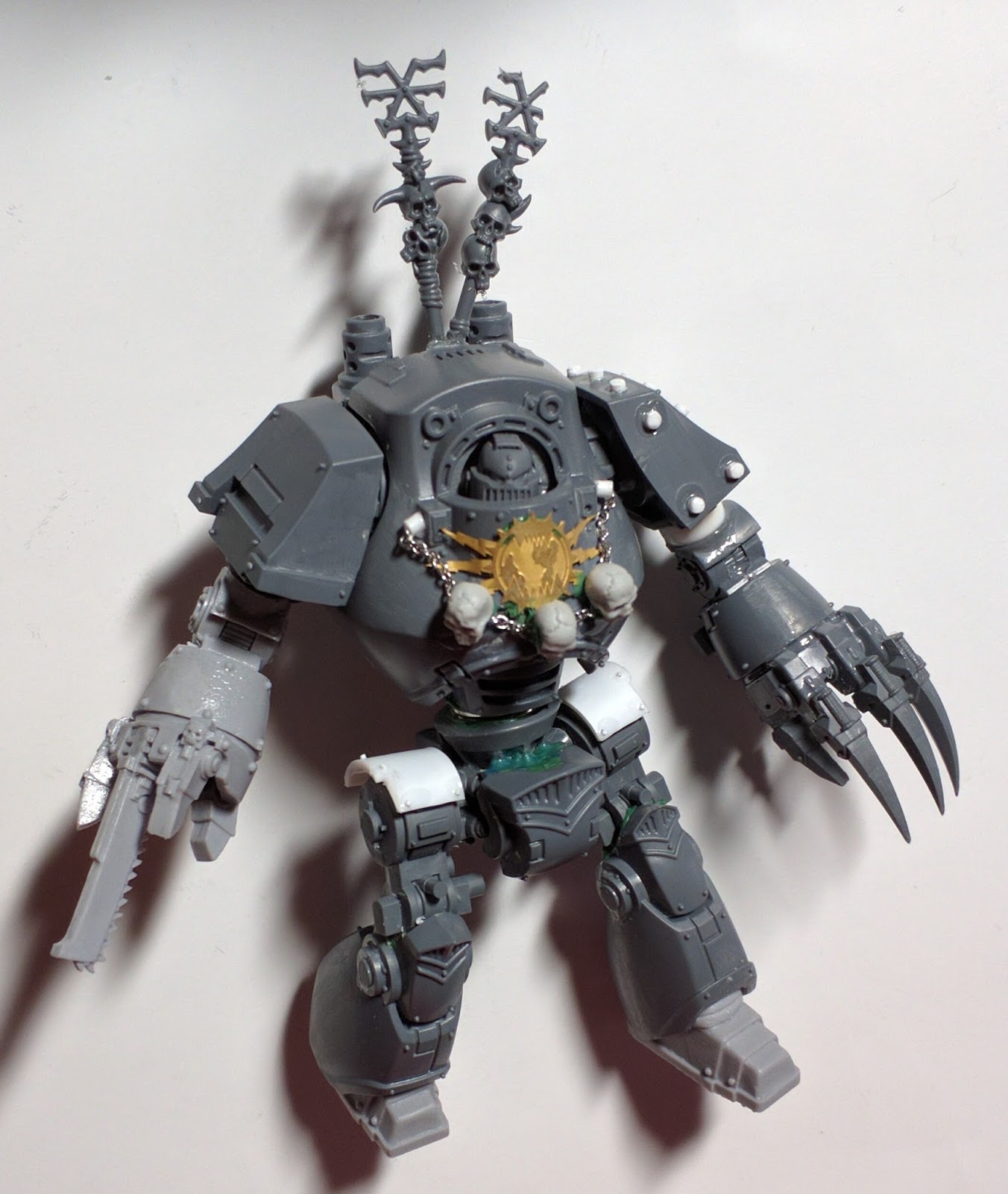 Tutorial - World Eaters Contemptor Dreadnought Part #3 - Torso