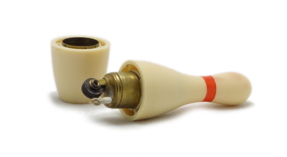 Table lighters collectors' guide: KEM Bowling Pin Lighter, 1946