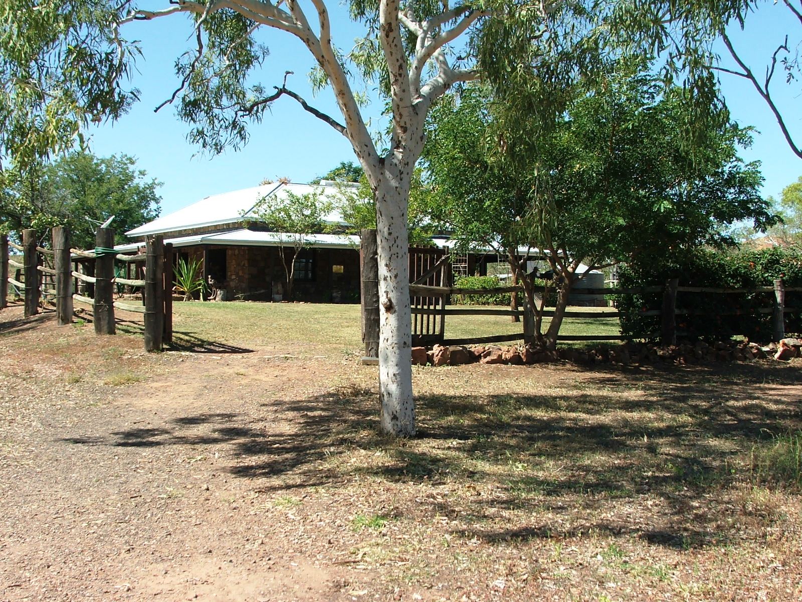 Postie and Sue: Durack Homestead