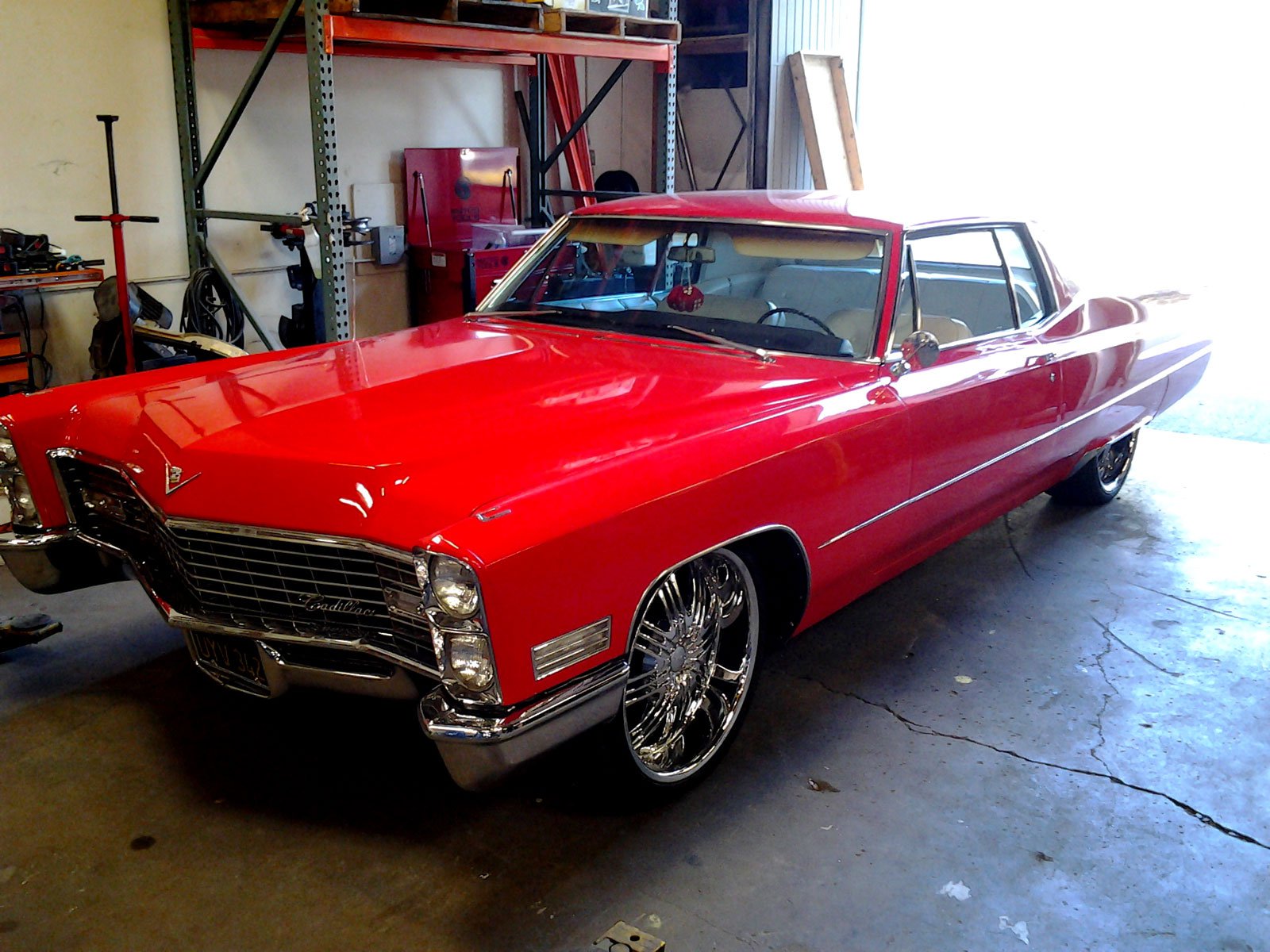BC Fabrication: '67 Caddy Coupe DeVille - Air Suspension Installation