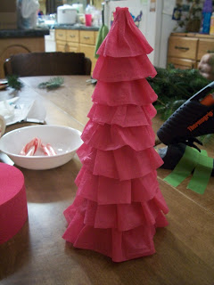 Craftyness: O Crepe Paper Tree