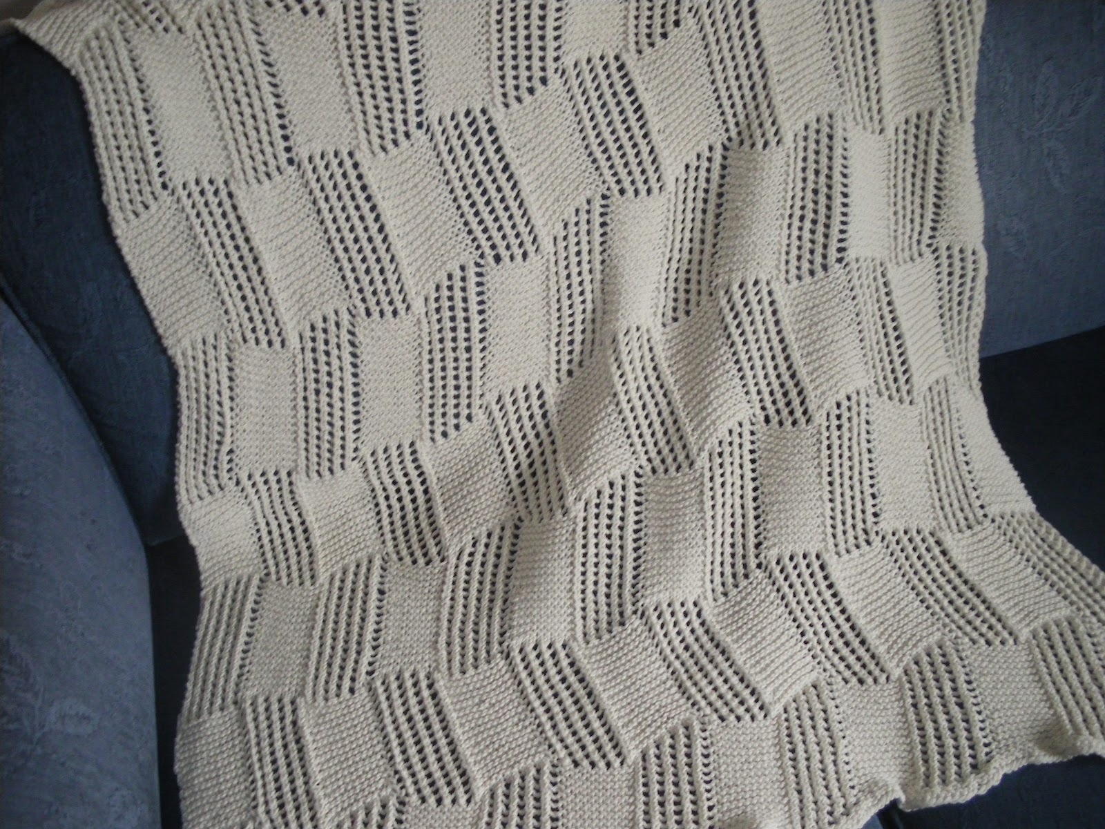 Ulldockan: Baby-stickat