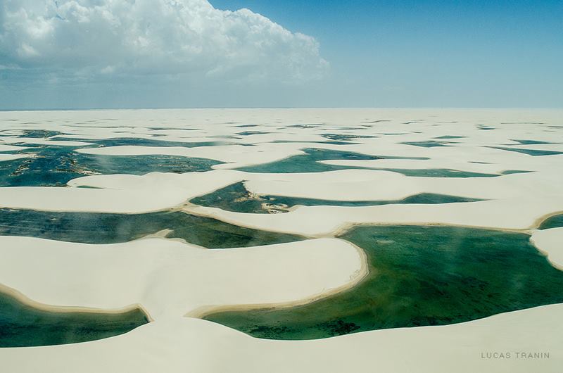 Lençóis Maranhenses, Crystal clear water between the Dunes