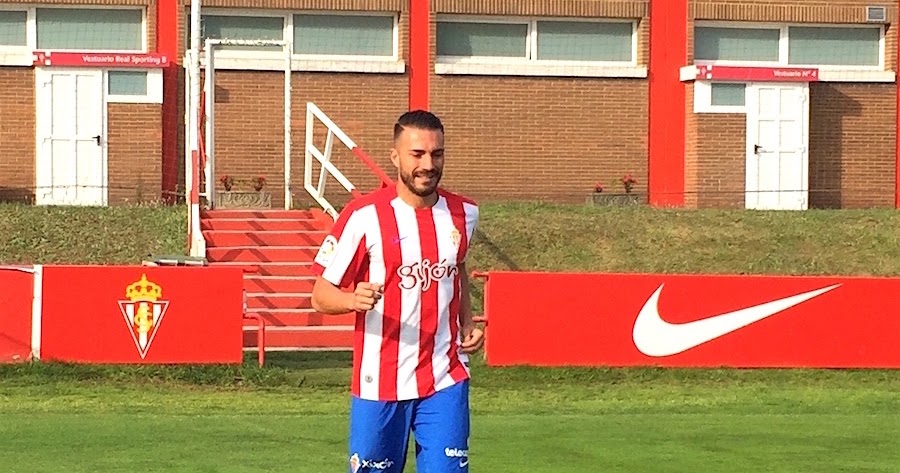 PRESENTACION OFICIAL DE XAVI TORRES COMO NUEVO JUGADOR DEL REAL ...