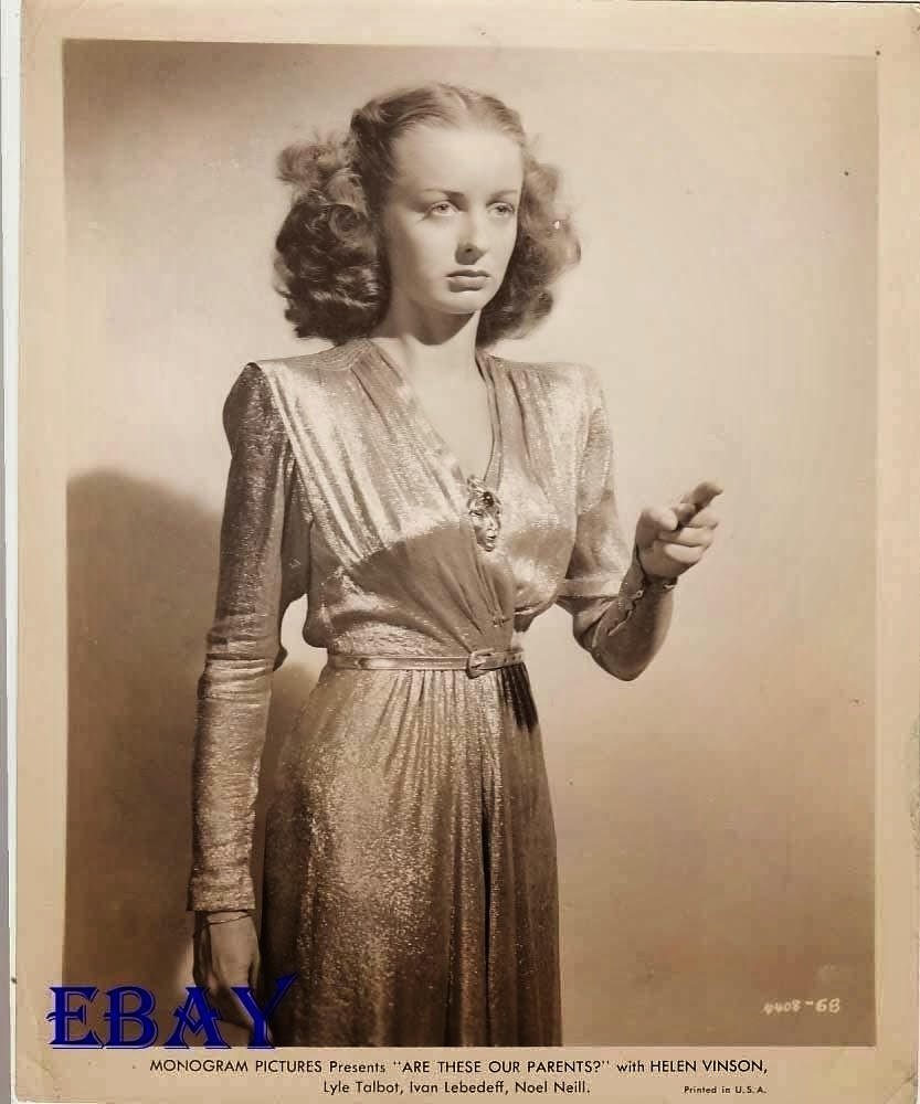 Slice of Cheesecake: Noel Neill, pictorial