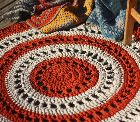Crochet For Children: Crochet a Gorgeous Mandala Floor Rug