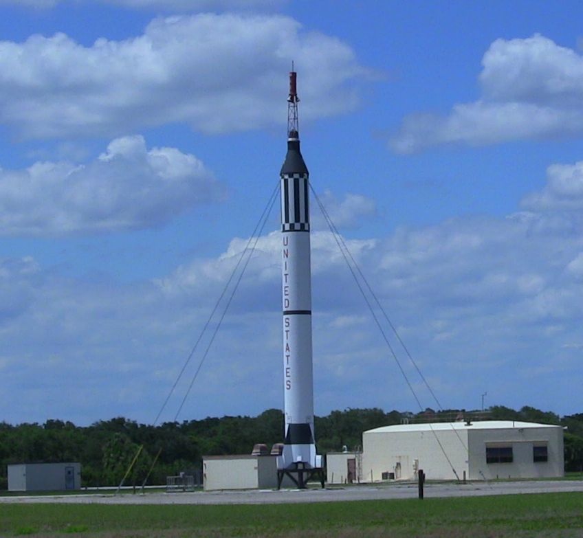 Ham radio blog by OZ1BXM: maj 2013