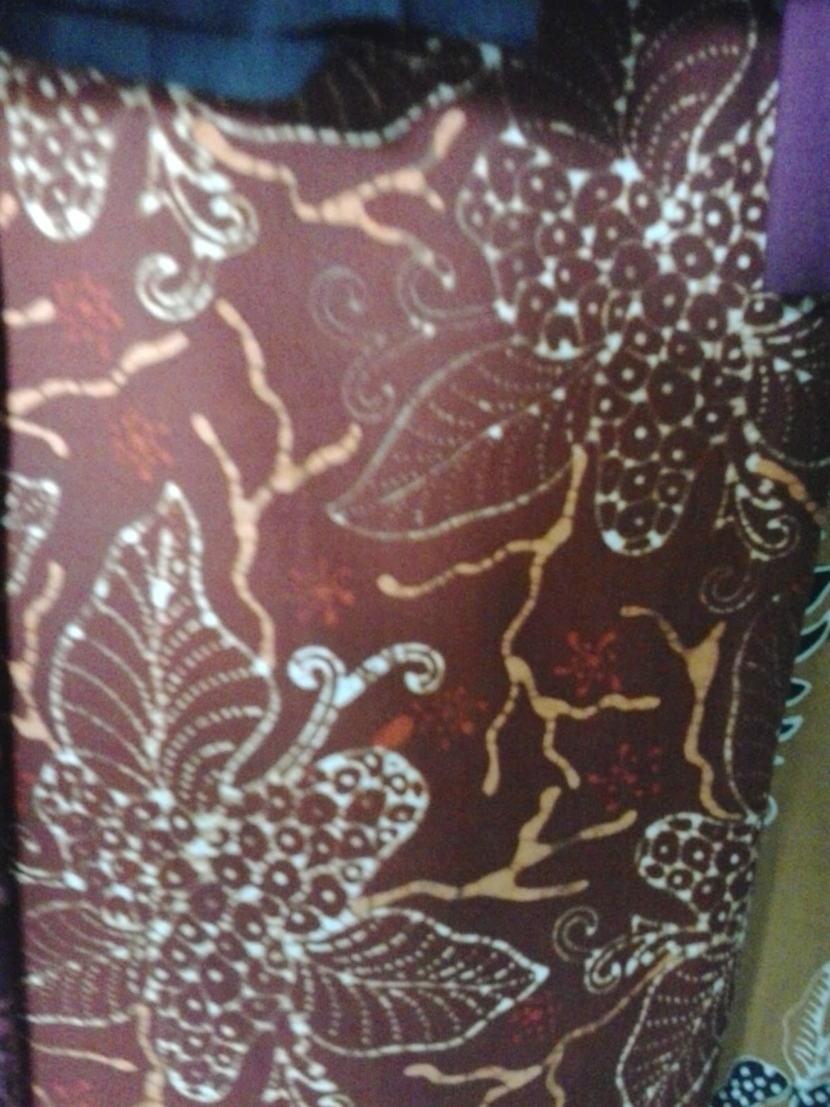 SENI KOMPAS UNISFAT: SENI BATIK KHAS DEMAK KOTA WALI