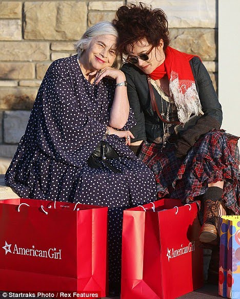 FASHION GIRLS: Style Icon: Elena Bonham Carter