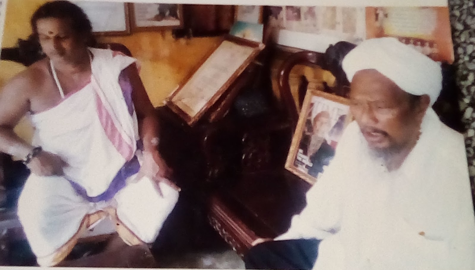 PAWANG DIRAJA: PAWANG DIRAJA BERKHIDMAT UNTUK MASYARAKAT