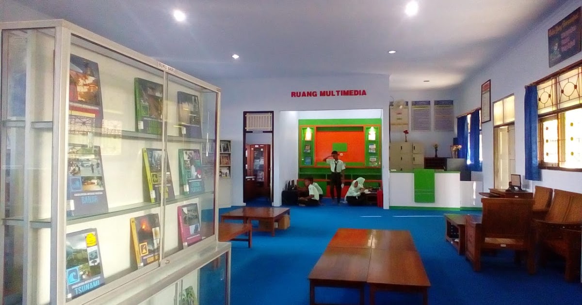 Perpustakaan Spensaga: MANFAAT RUANG MULTIMEDIA PADA PERPUSTAKAAN