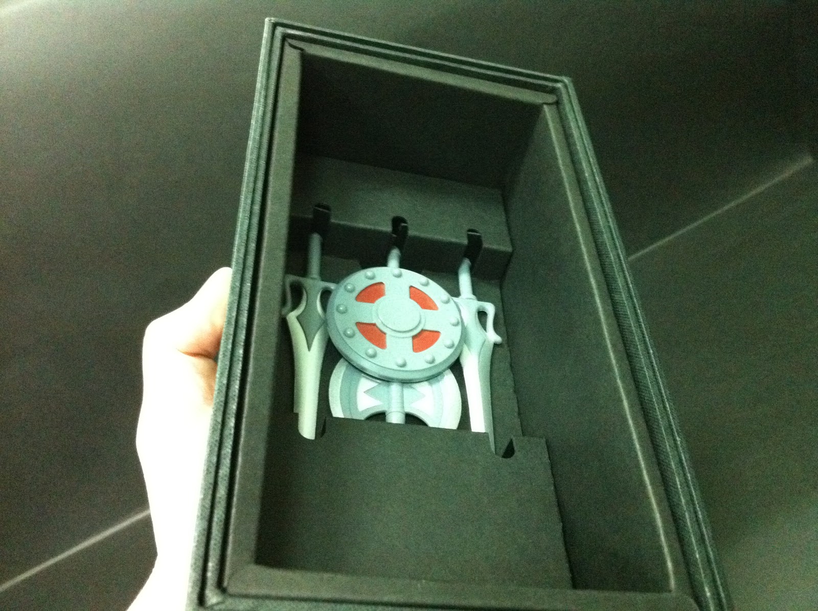 JERRY YEH DESIGN【豬屎】: JERRY-HE MAN BOX (懷念經太空超人手工精緻收藏盒 )