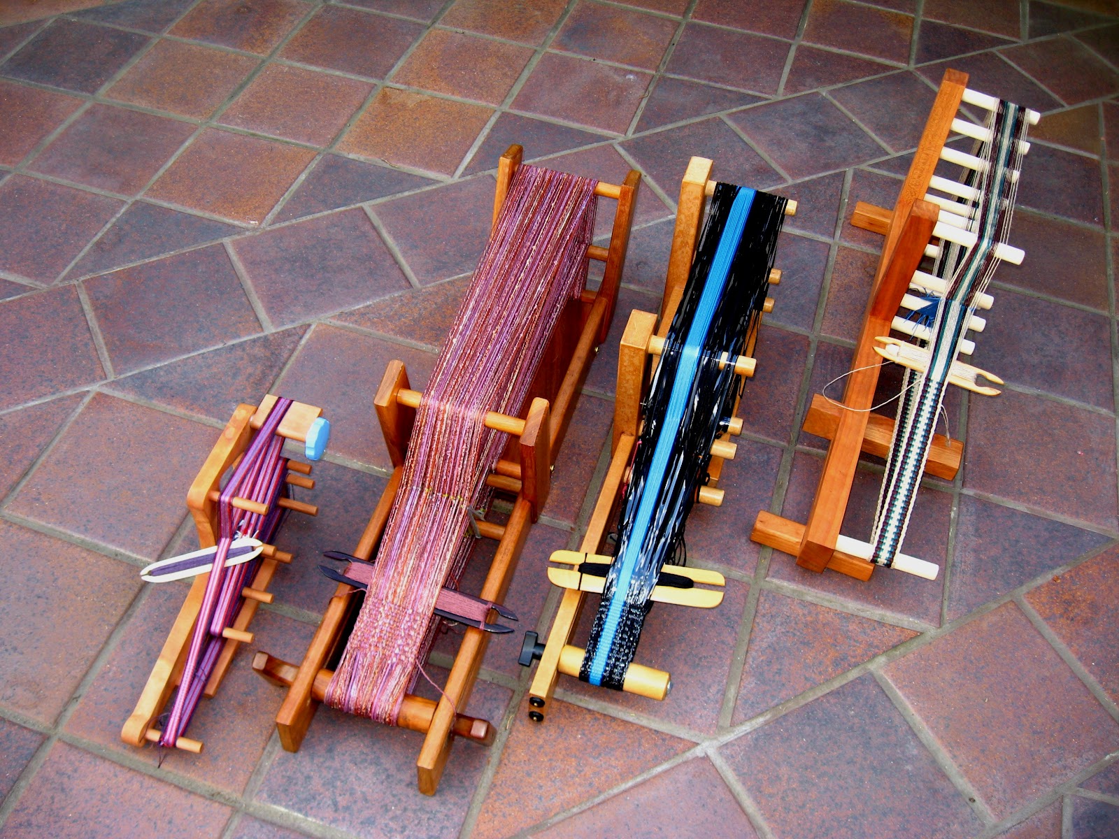 ASpinnerWeaver: On the Road With My Inkle Looms
