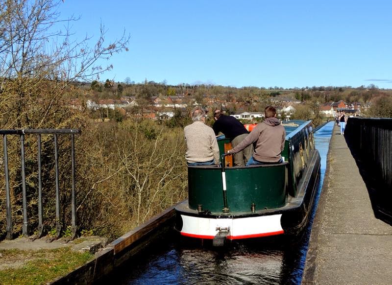 The Pontcysyllte Aqueduct | The Longest and Highest Aqueduct in Britain
