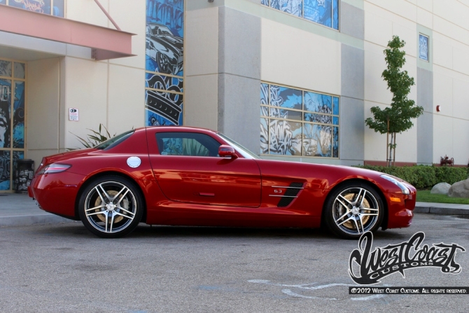 The Mercedes SLS AMG the rapper Tyga - Garage Car