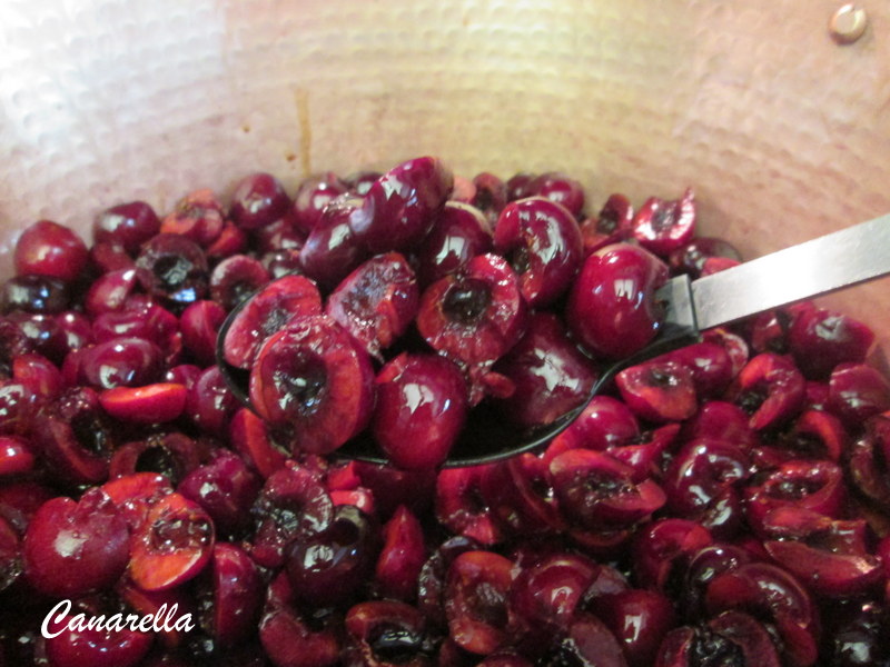 Canarella : Cherry Mango Jam