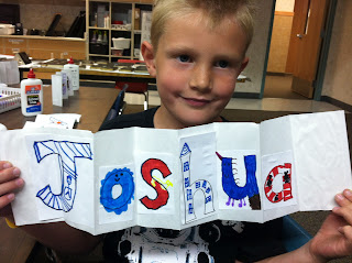Art at East, Union and more...: First Grade Name Art