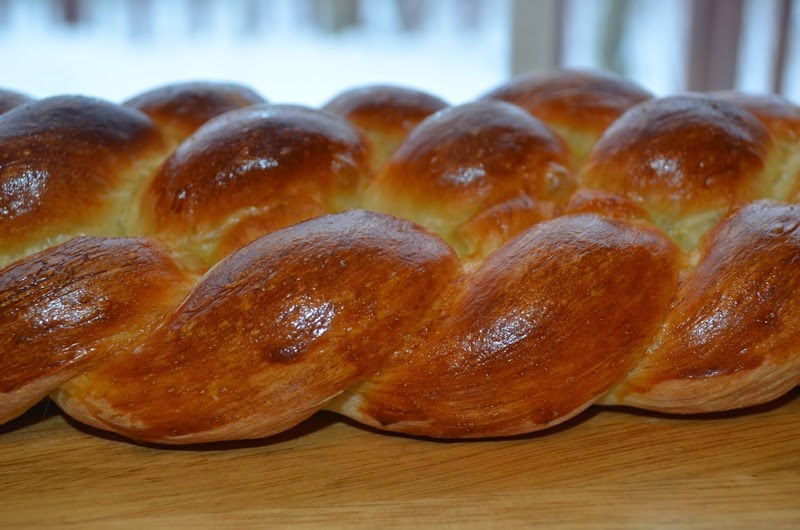 The Happy Whisk: My Very First 8 Strand Plaited Loaf