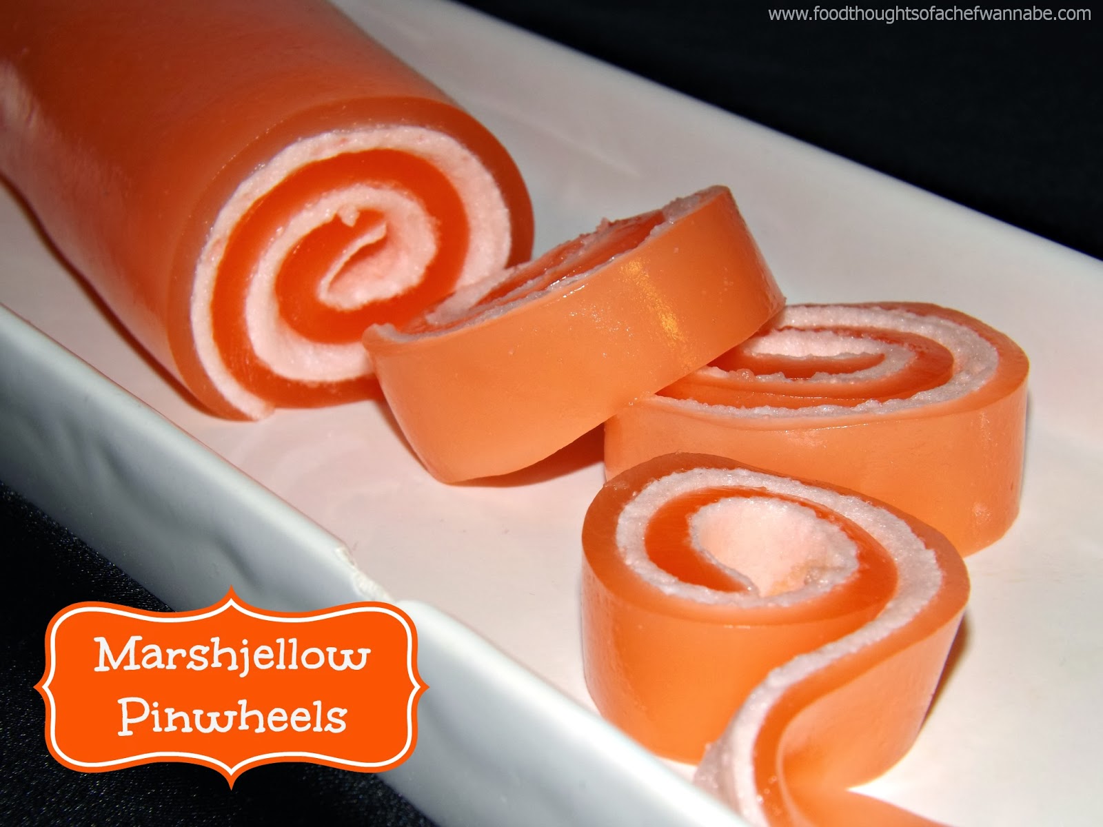 FoodThoughtsOfaChefWannabe: Marshjellow Pinwheels