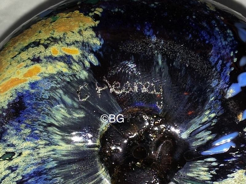 Australian Glass: Making his mark – The changing sign of Colin Heaney