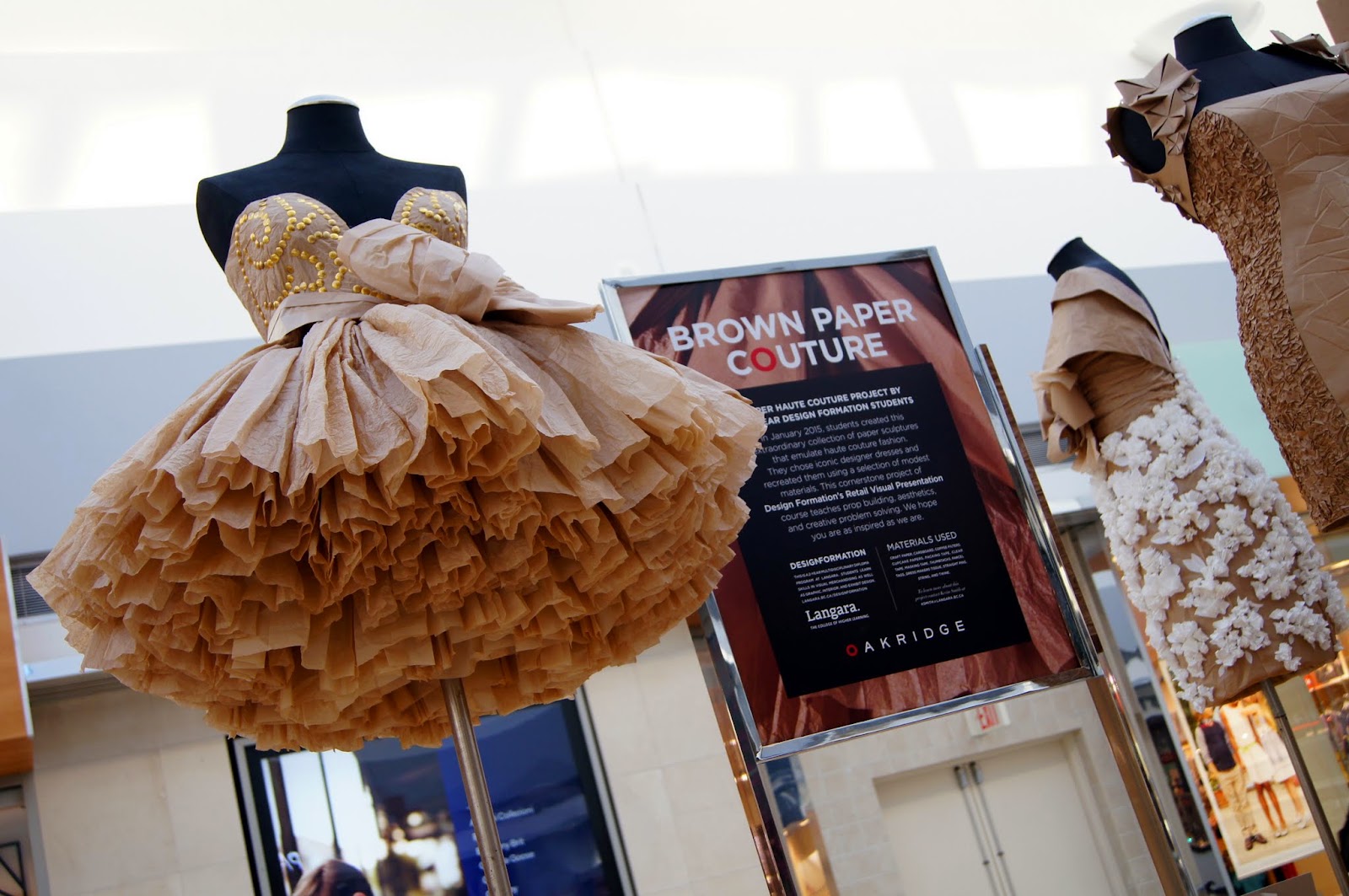 Mashed Thoughts: Designer Dresses Made of Paper?