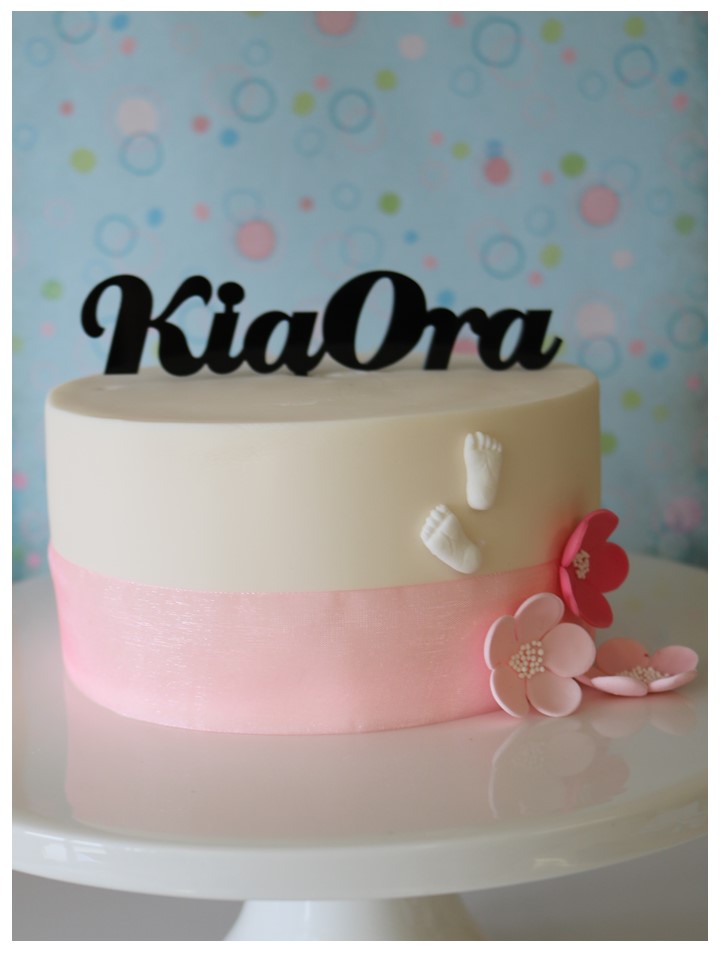 Kiwi Cakes: New maori word wedding and cake toppers now available