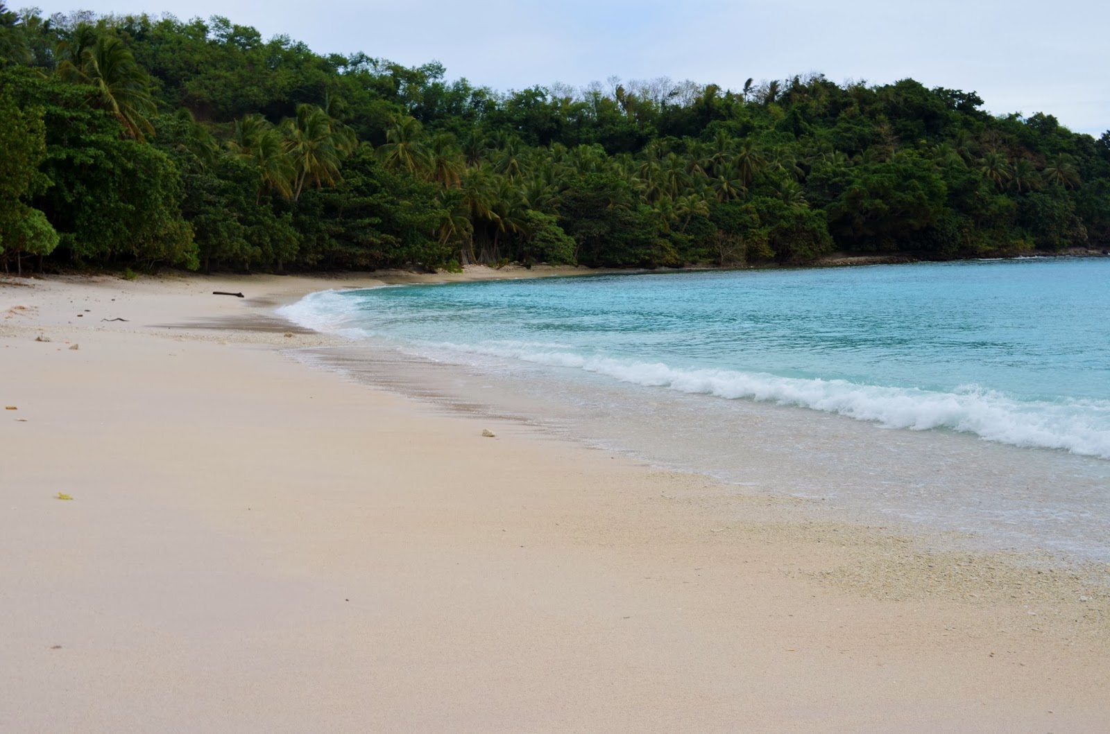 H E L L O ♥ K I M M Y : Subic Beach & Tikling Island of Matnog, Sorsogon