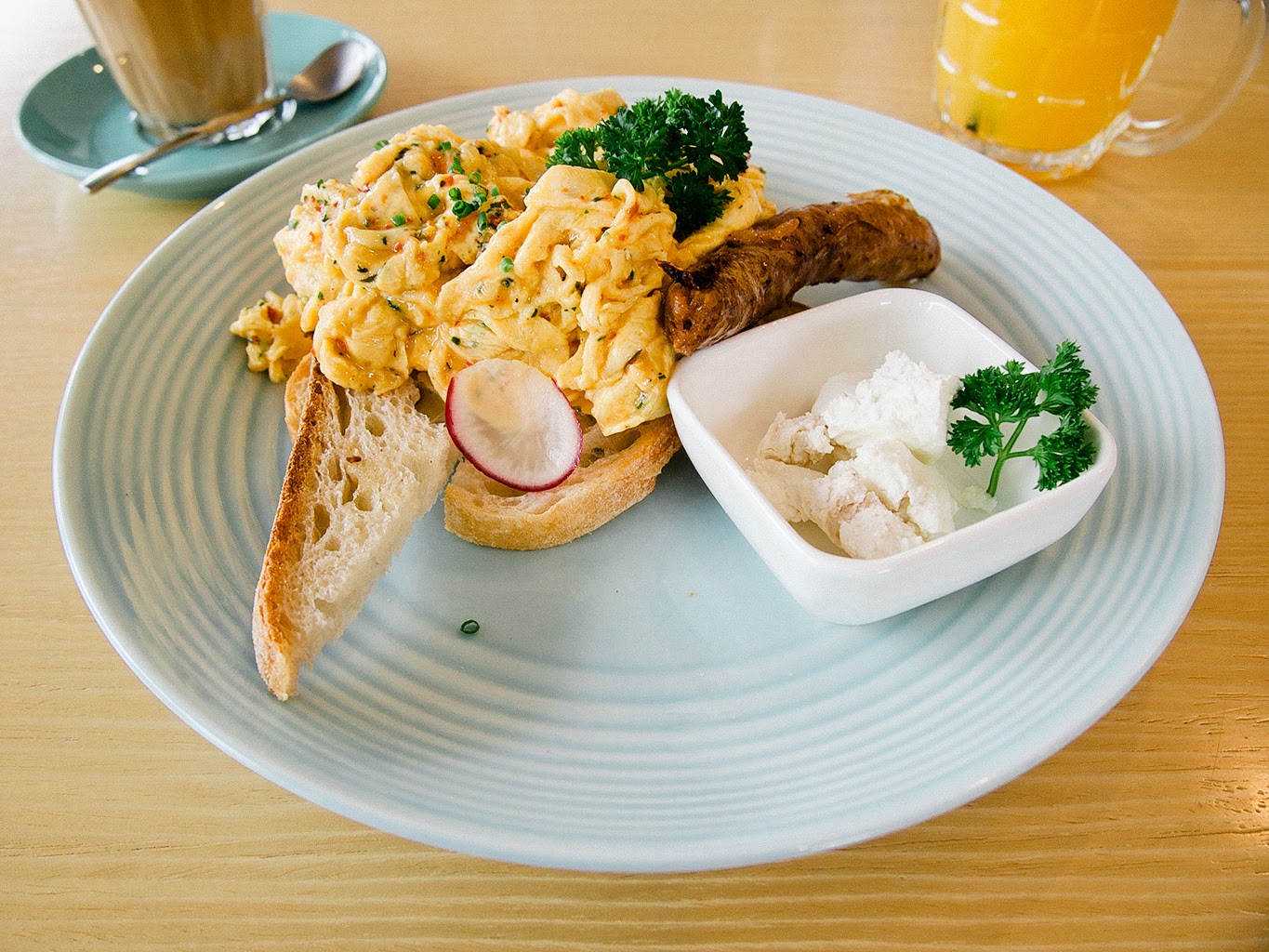 Spoonfuls of Wanderlust: The Little Man Cafe - Seddon, Victoria