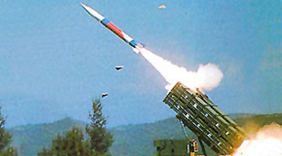 IMAGINATION OF ANGGIAT: Rudal Balistik