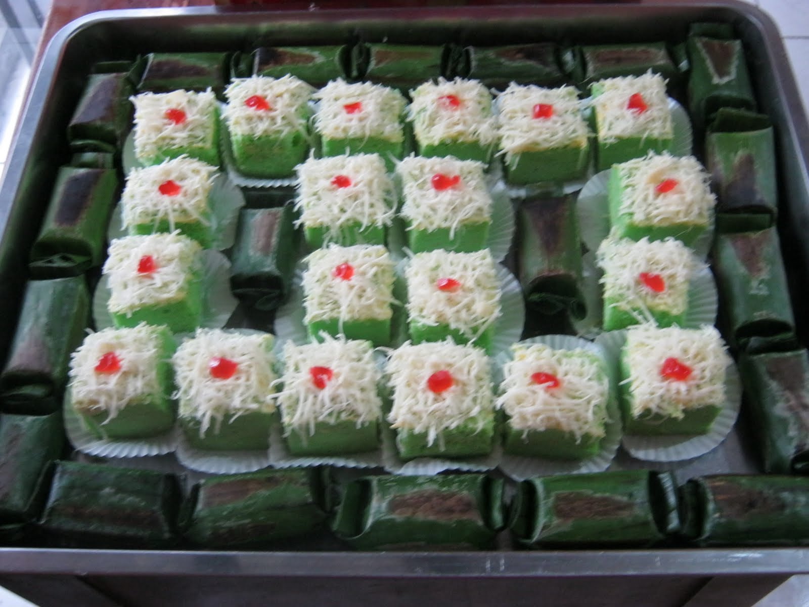 aulia cake dan watie catering