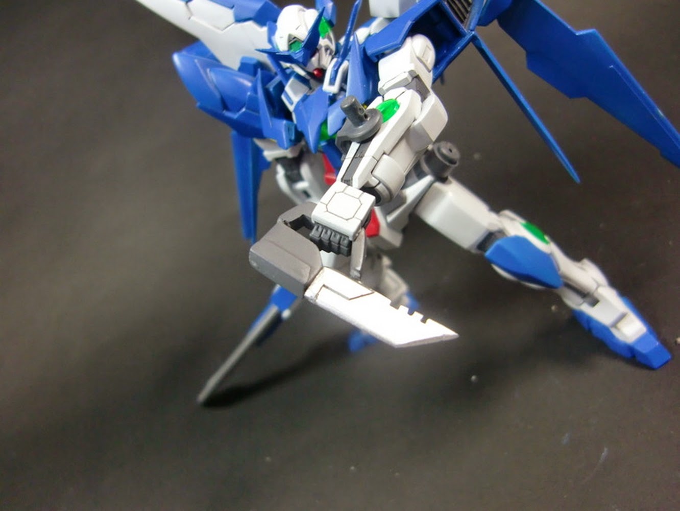 Custom Build: 1/144 Gundam Amazing Exia Seven Swords - Gundam Kits ...