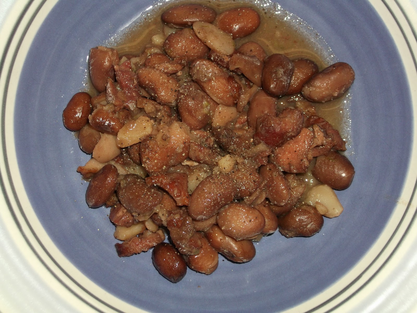 My Simple Country Living: Old Fashioned Trail Beans Anyone???