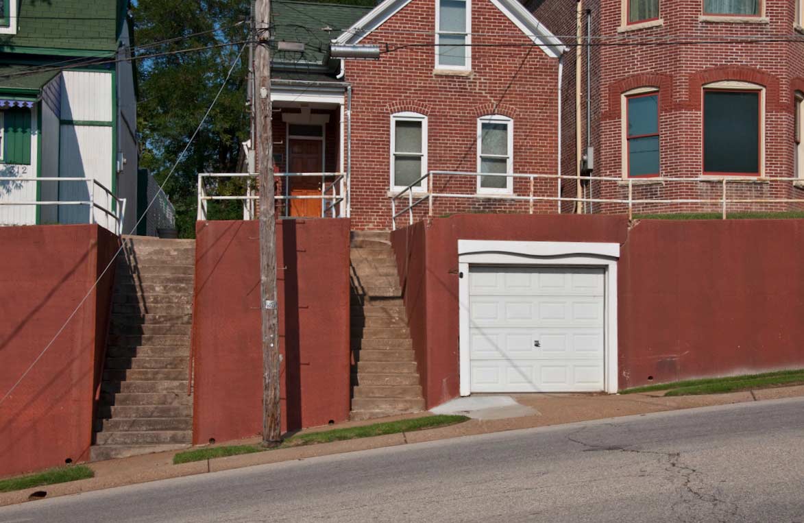 Munichburg Memories: Bunker Garages of the Southside