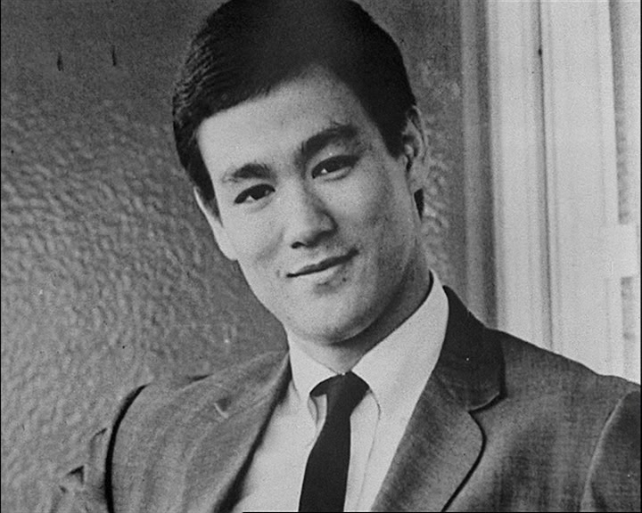 ΜΠΡΟΥΣ ΛΗ Ο ΘΡΥΛΟΣ - BRUCE LEE THE LEGEND