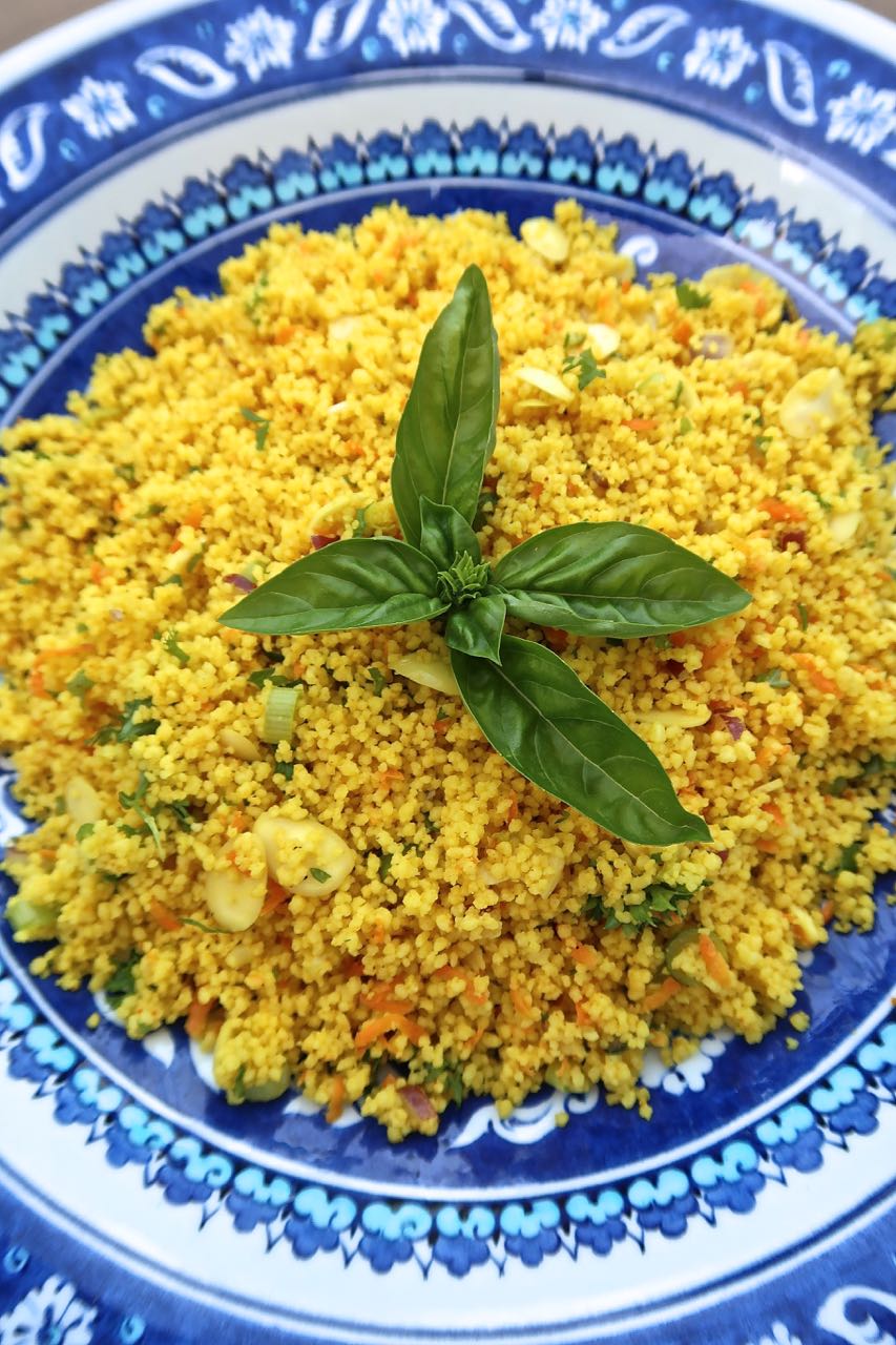 Scrumpdillyicious: Curried Couscous: A Fragrant Feast for the Eyes