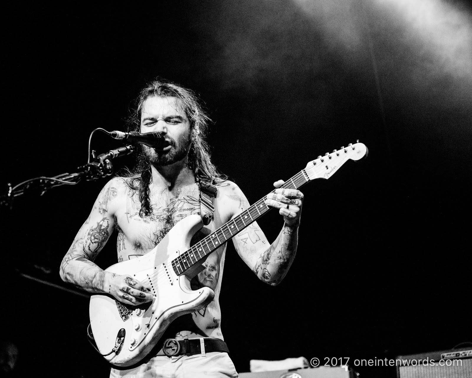 one in ten words: Biffy Clyro at The Phoenix Concert Theatre - Concert ...