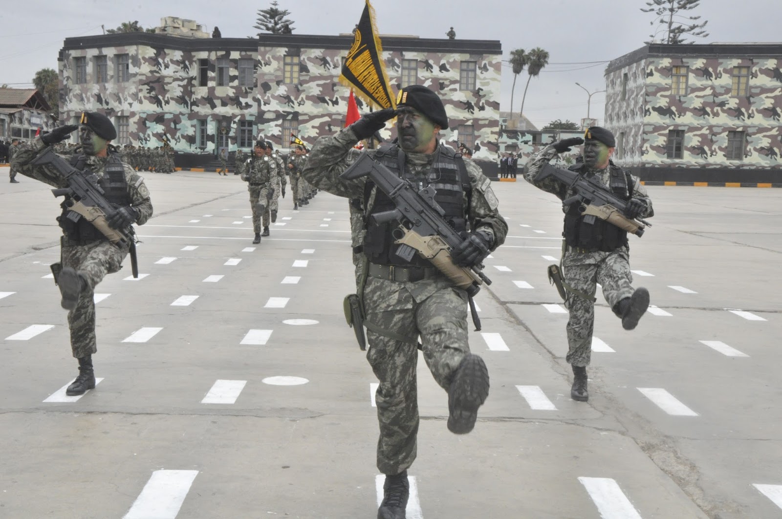 Nuestro Ejército en video: Conozca usted, a los nuevos mandos del ...