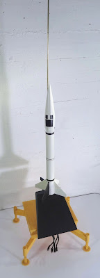 Vintage Rocketry Retrospection: Cox Rocket Launch System