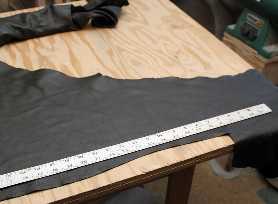 Tom Banwell—Leather and Resin Projects: Making a Plague Doctor's Hat