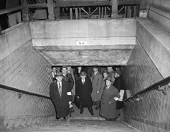 FALLOUT_SHELTER_NYC: THE DAY'S THAT NYC STOOD STILL! MANDATORY CIVIL ...