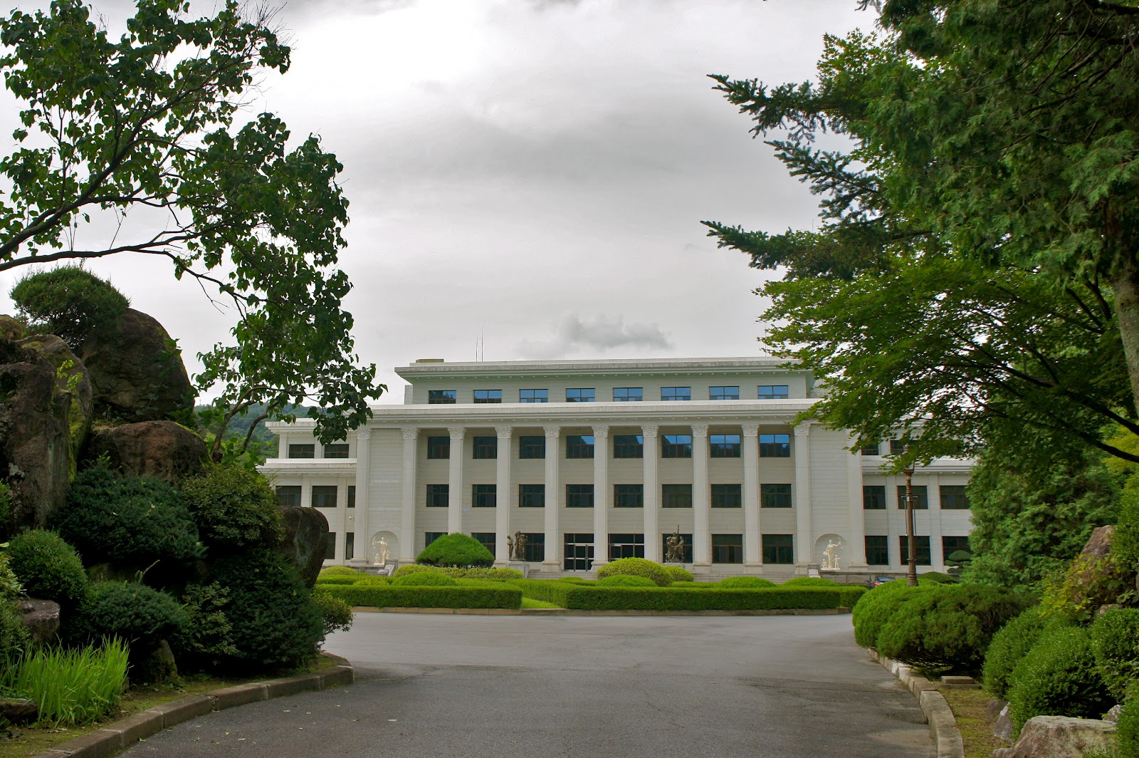 Introduction Week at Kyung Hee University (경희대학) - Vikingess Voyages