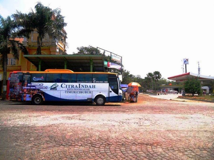 Fasilitas Transportasi Feeder Busway Trayek Citra Indah - Jakarta ...