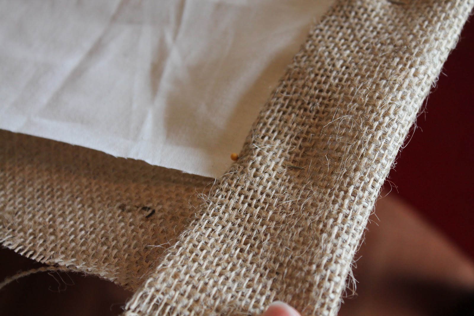 Living the Sweet Life: How to: Burlap Curtains