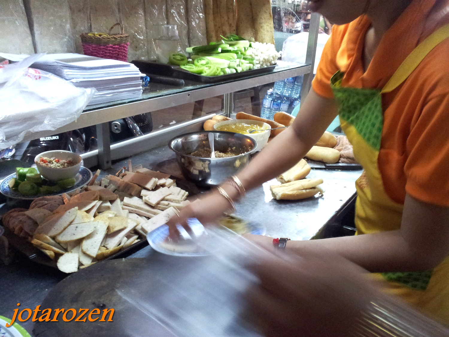 Footsteps - Jotaro's Travels: YummY! - Nom Pang (Cambodian Baguette ...