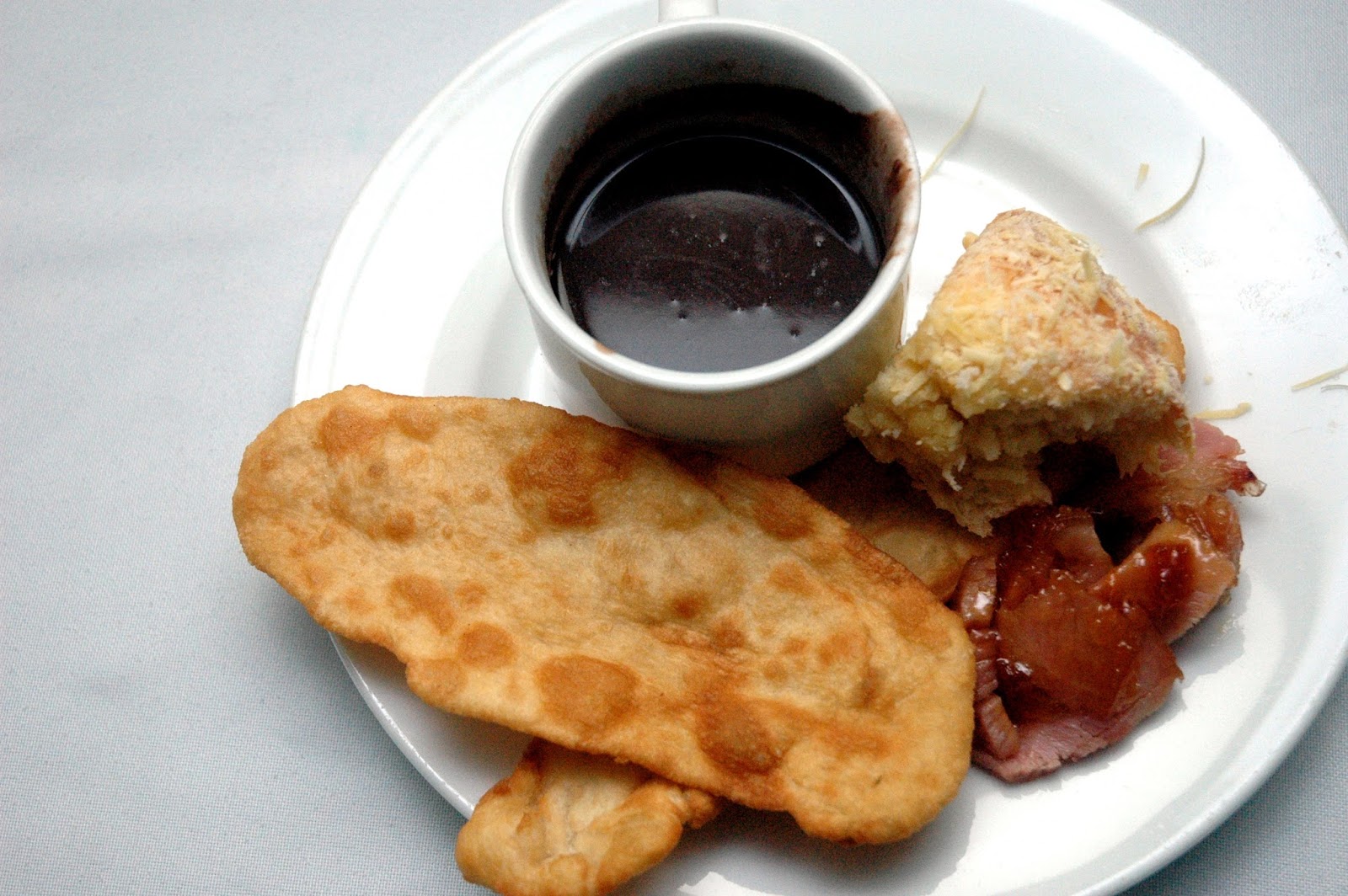 DUDE FOR FOOD: Rediscovering the Local Bread Culture: Philippine Breads ...